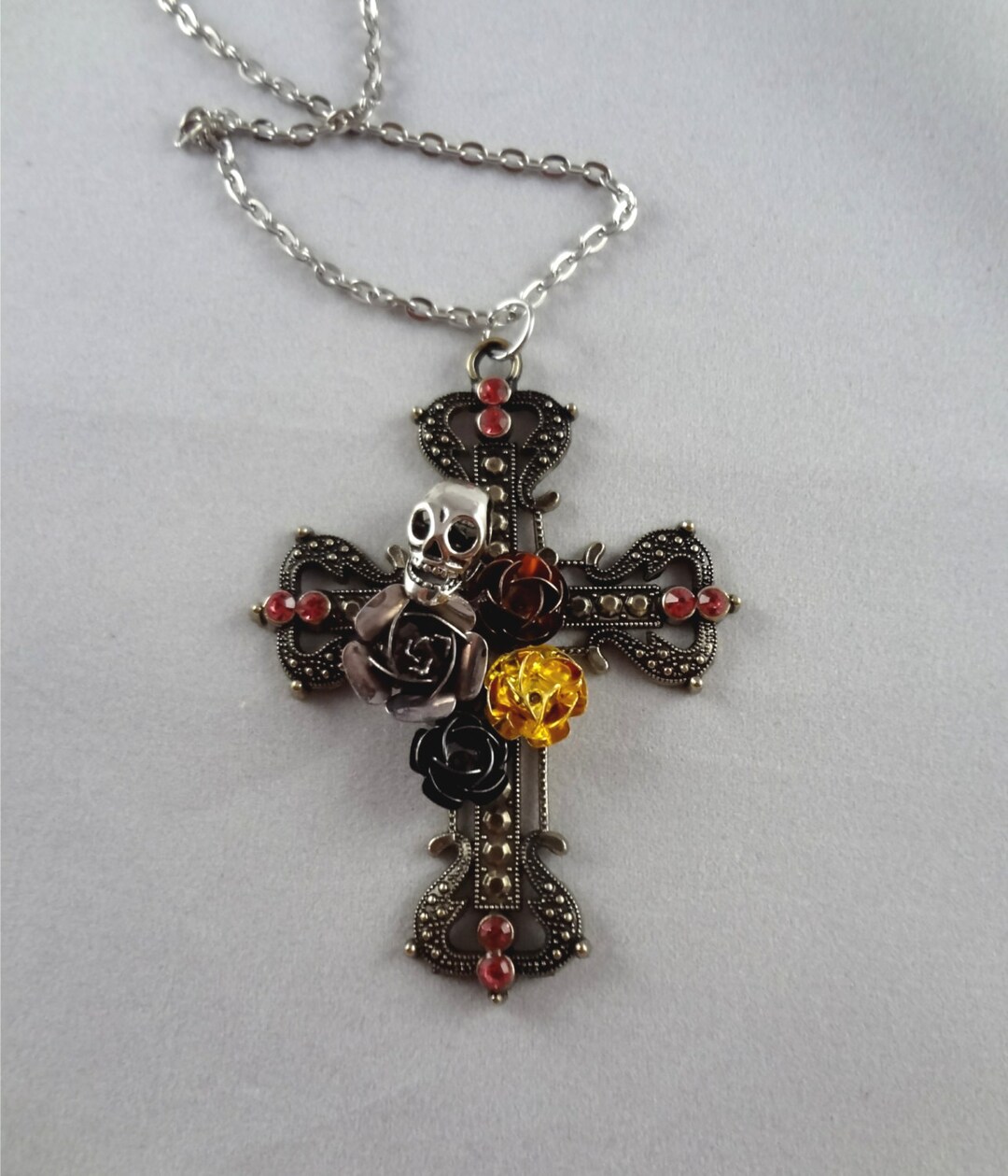 Goth Pendant Rock Star Jewelry Skull and Roses Jewelry Biker Pendant ...