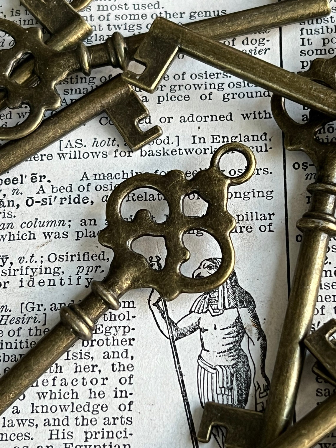 Ornate Brass Skeleton Key Vintage Look Skeleton Key Charm - Etsy