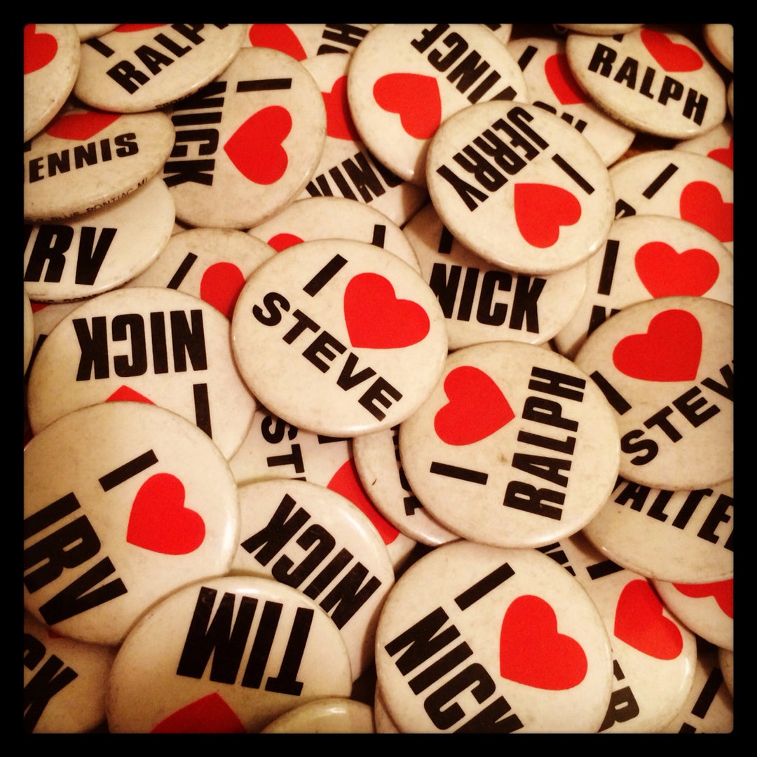 Vintage Name Button - I Heart Pin - Novelty Love Button - Vintage Pin ...