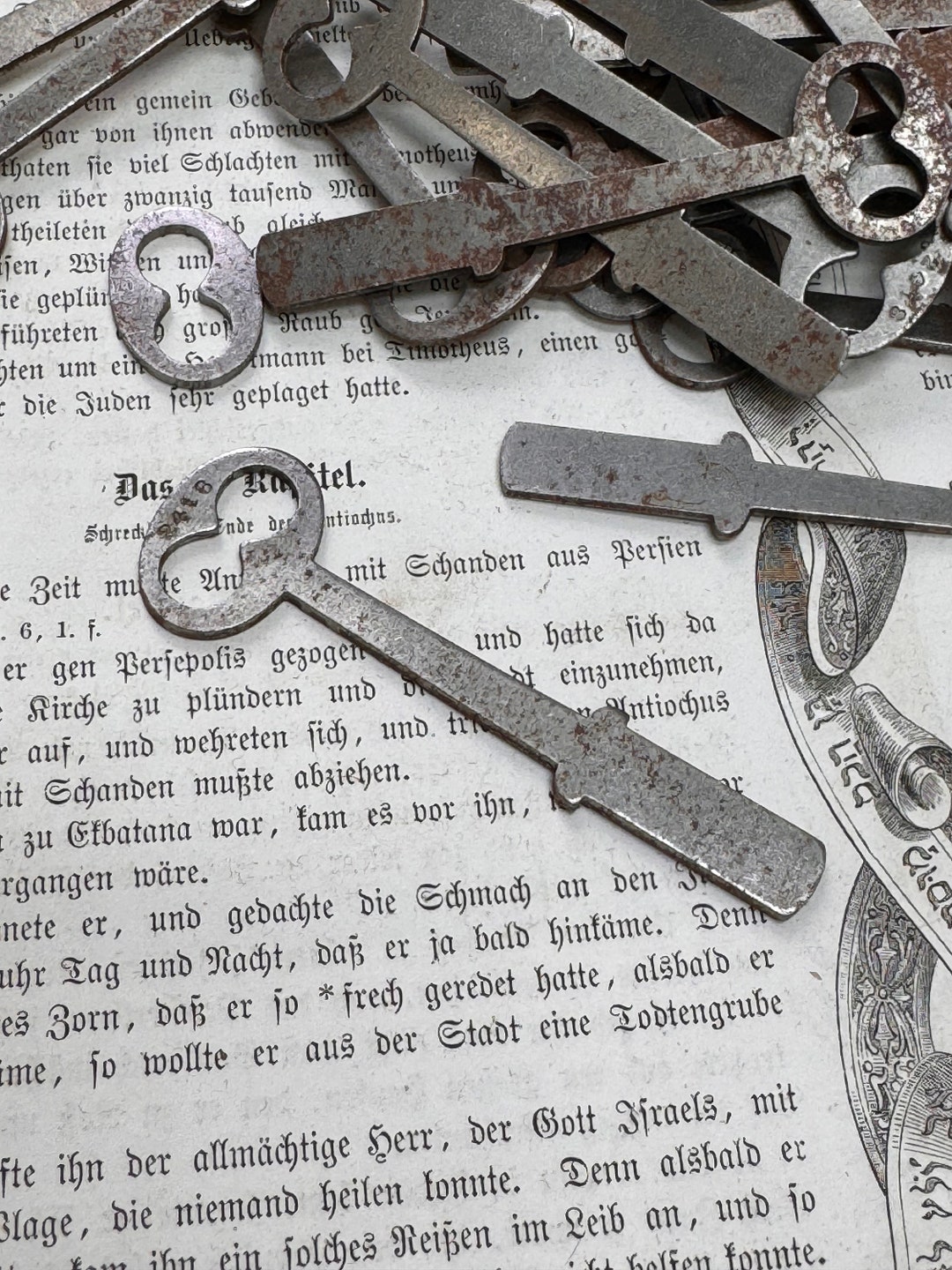 Flat Skeleton Key Set of 3, Safe Deposit Box Bank Vault, Star Antique ...