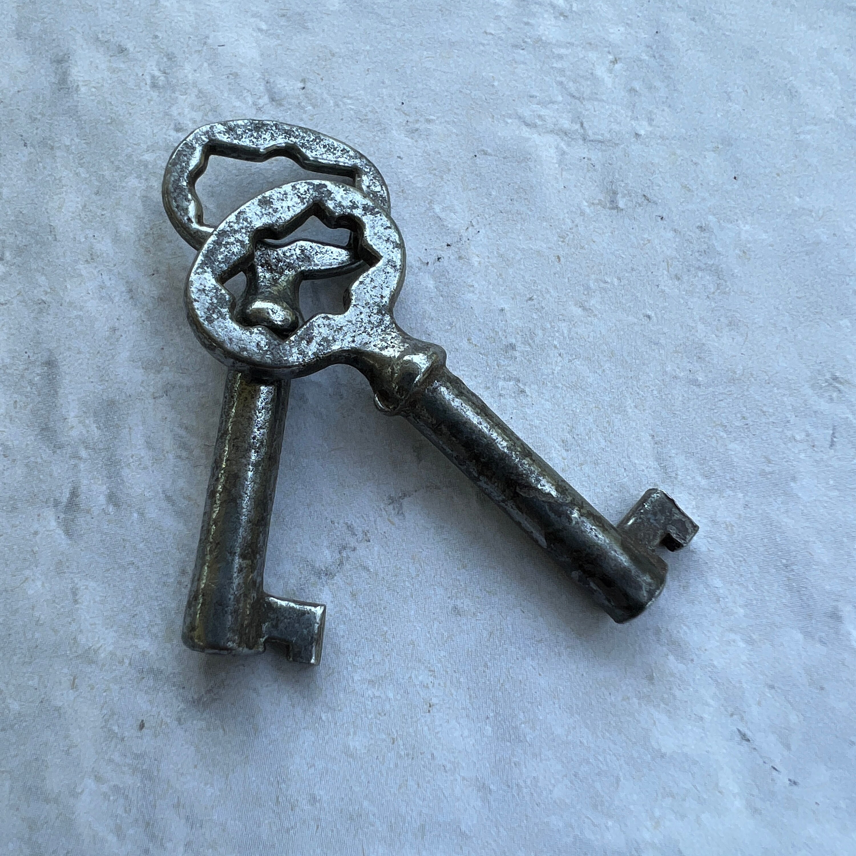 Antique Skeleton key- three sizes to choose from - vintage skeleton key ...