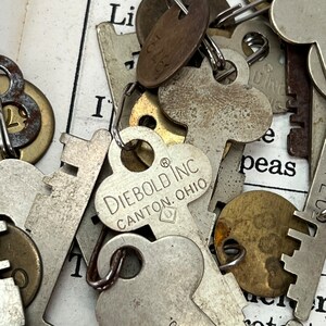 Yale Diebold Bank Safe Key Set - Industrial High Security Key - Vintage ...