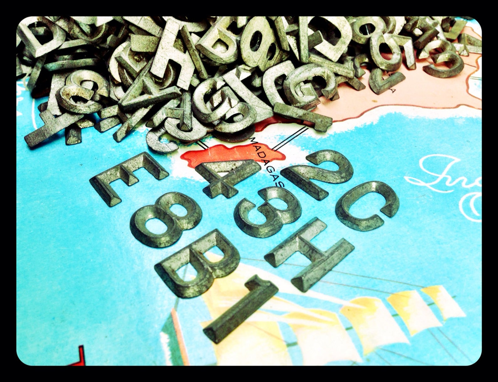 Small UNIQUE Vintage LEAD Letters and Numbers Lot of 5 - Etsy