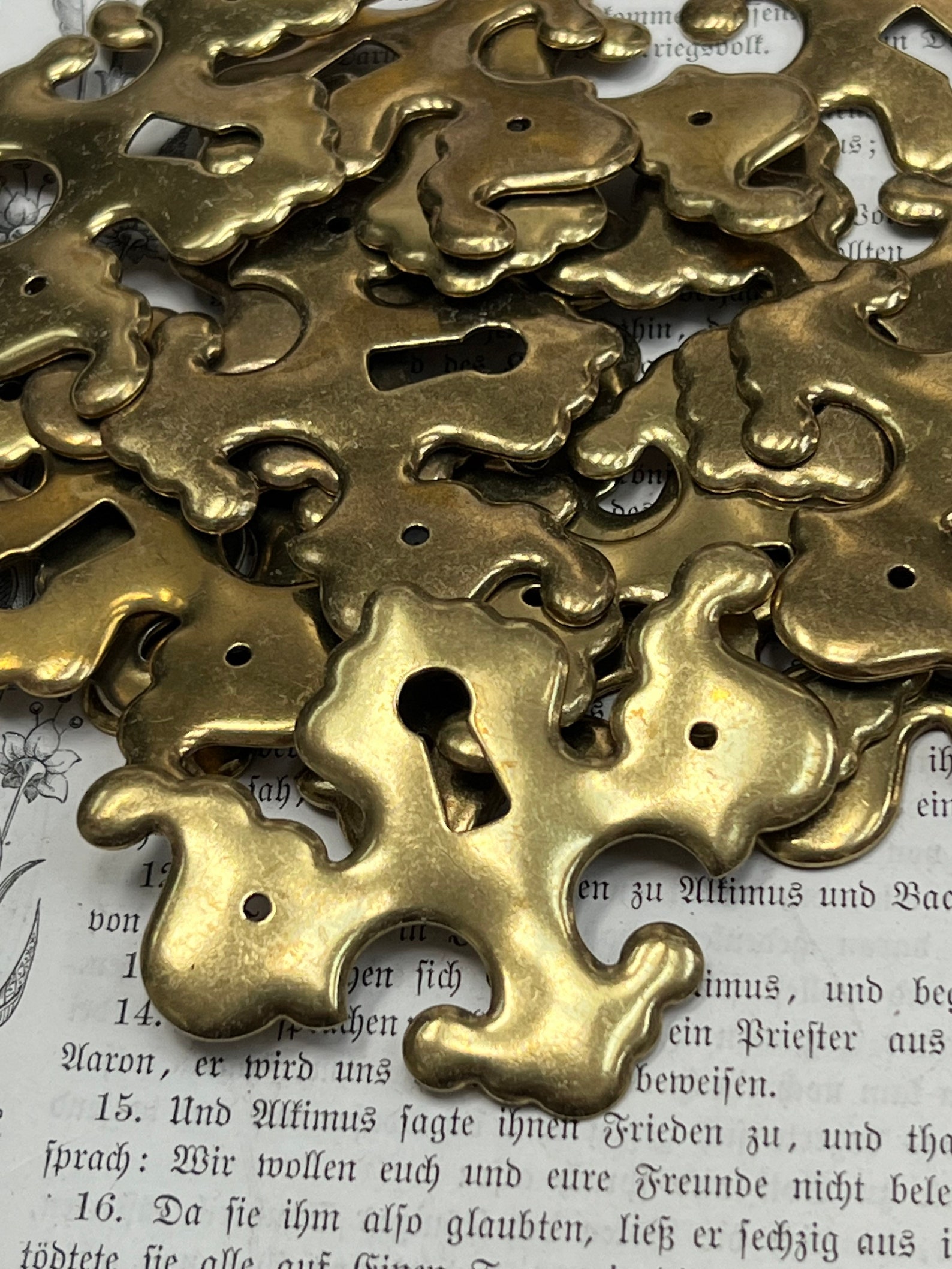 Vintage Brass Keyhole Cover Escutcheon -small Keyhole - Antique Charm ...