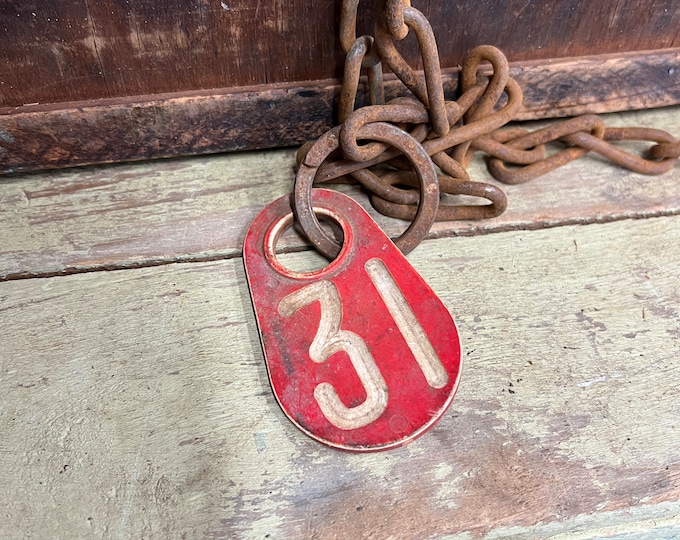 Vintage Plastic Cow Tag on a Chain Number 31 antique Plastic Livestock ...