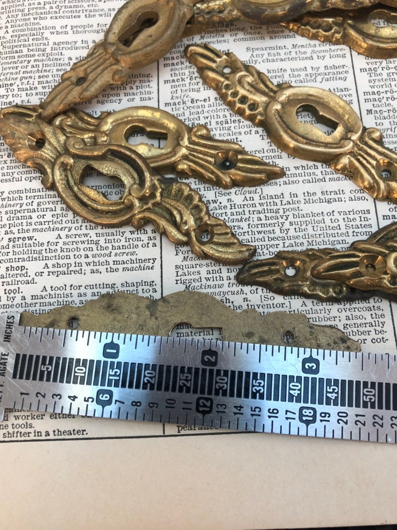 Vintage Brass Oval Escutcheon small Keyhole Antique Brass - Etsy