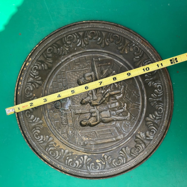 Vintage Brass Plate Relief Wall Hanving retro Gold Decor - Etsy