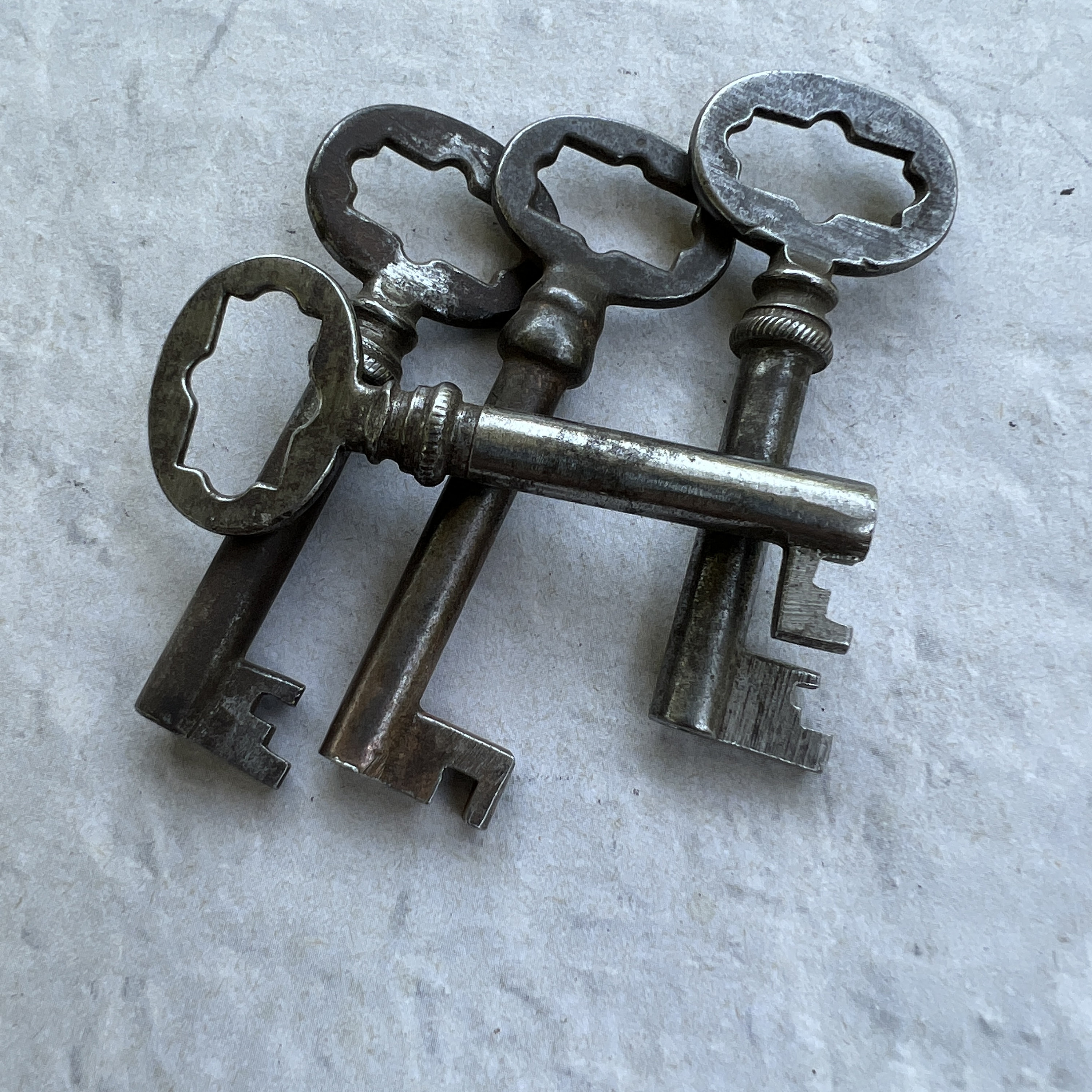 Antique Skeleton key- three sizes to choose from - vintage skeleton key ...