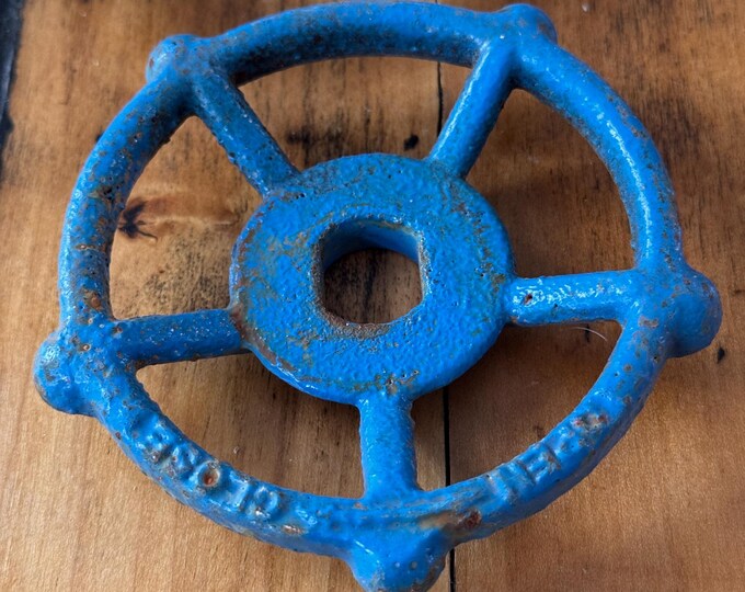 Valve Handle Large Rusty Vintage and Large - Huge Industrial Valve ...