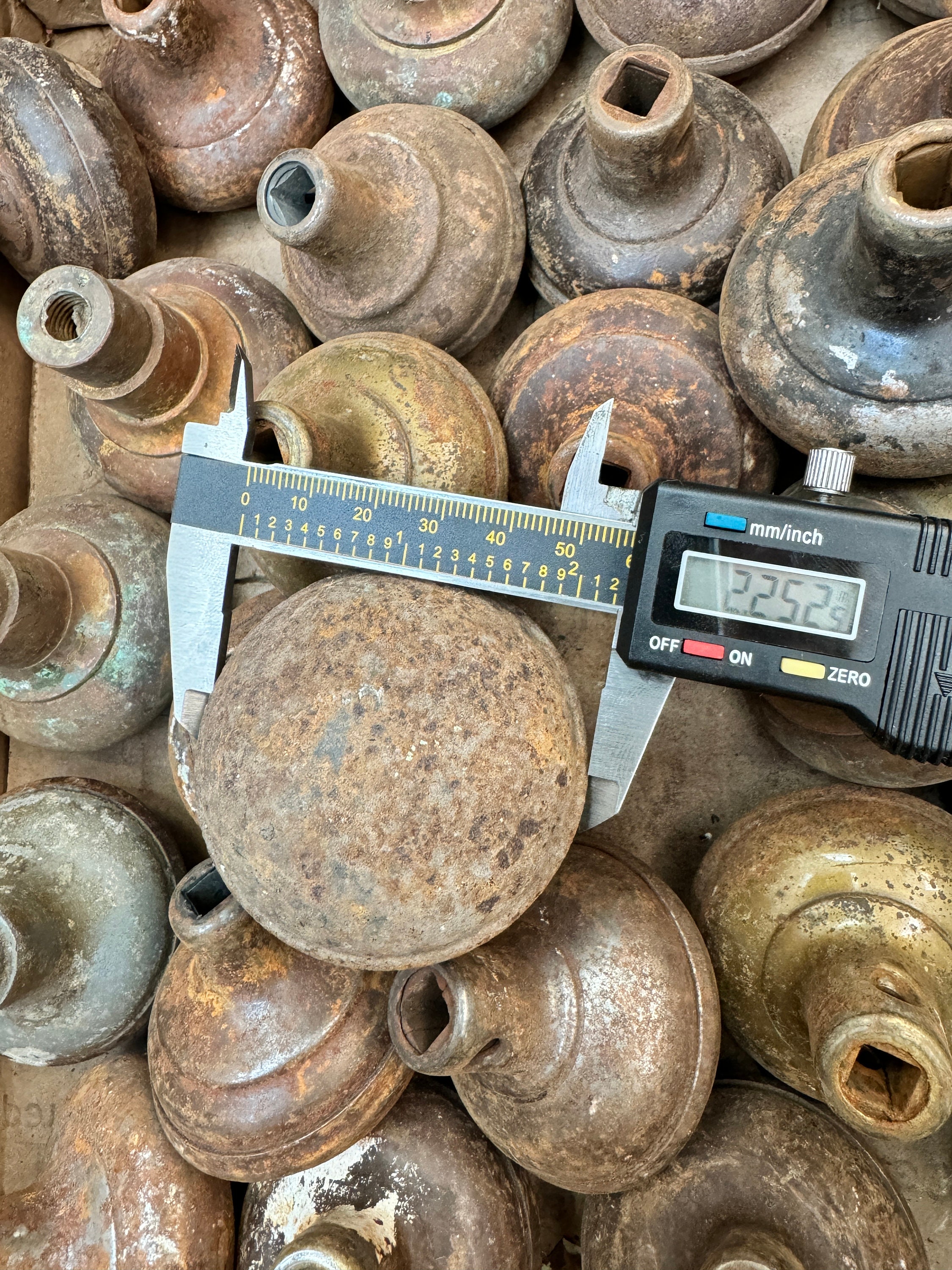 Antique rusty steel door knob - vintage salvaged doorknob - Antique ...