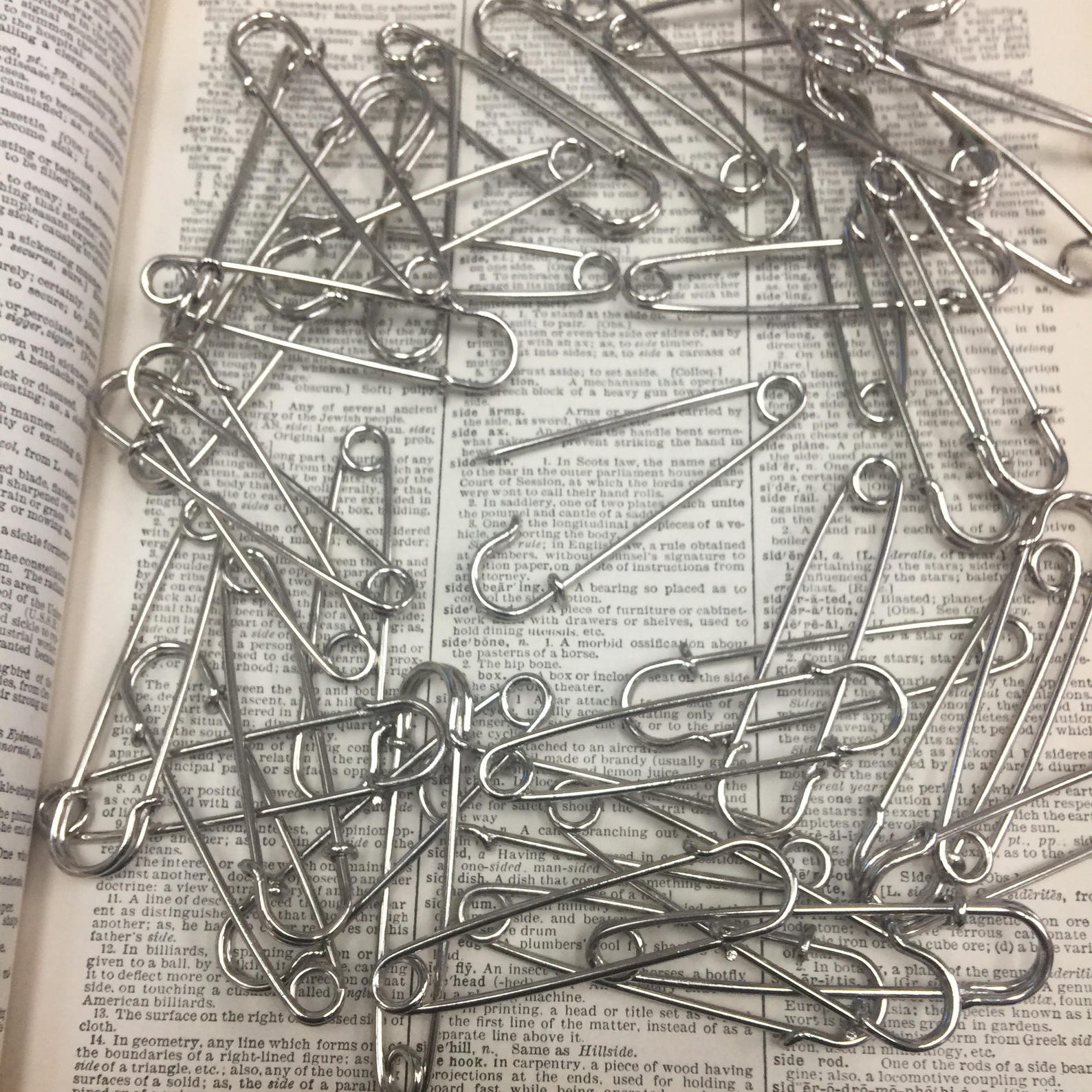 Blanket Pin 3 Horse Pin Kilt Pin Large Safety Pin | Etsy