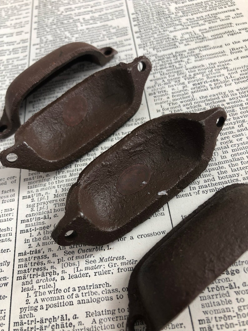 Antique Style Cast Iron Drawer Pull ONE Rustic Metal Drawer - Etsy