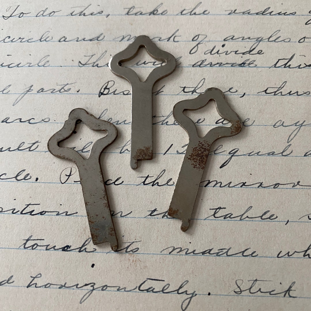 Star Shaped Flat Skeleton Key Set of 3, Star Antique Skeleton Key ...