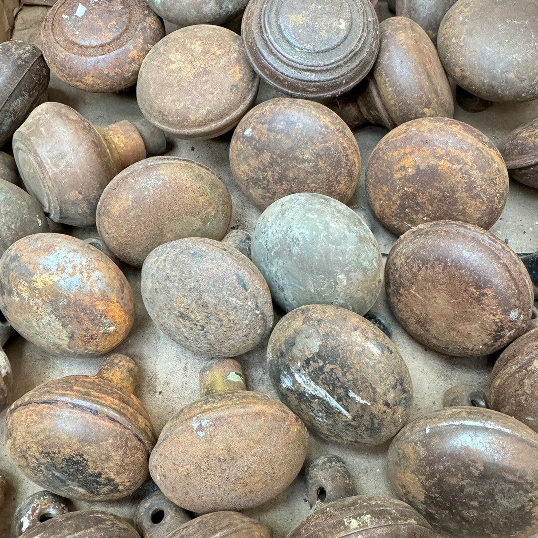 Antique Rusty Steel Door Knob - Vintage Salvaged Doorknob - Antique ...