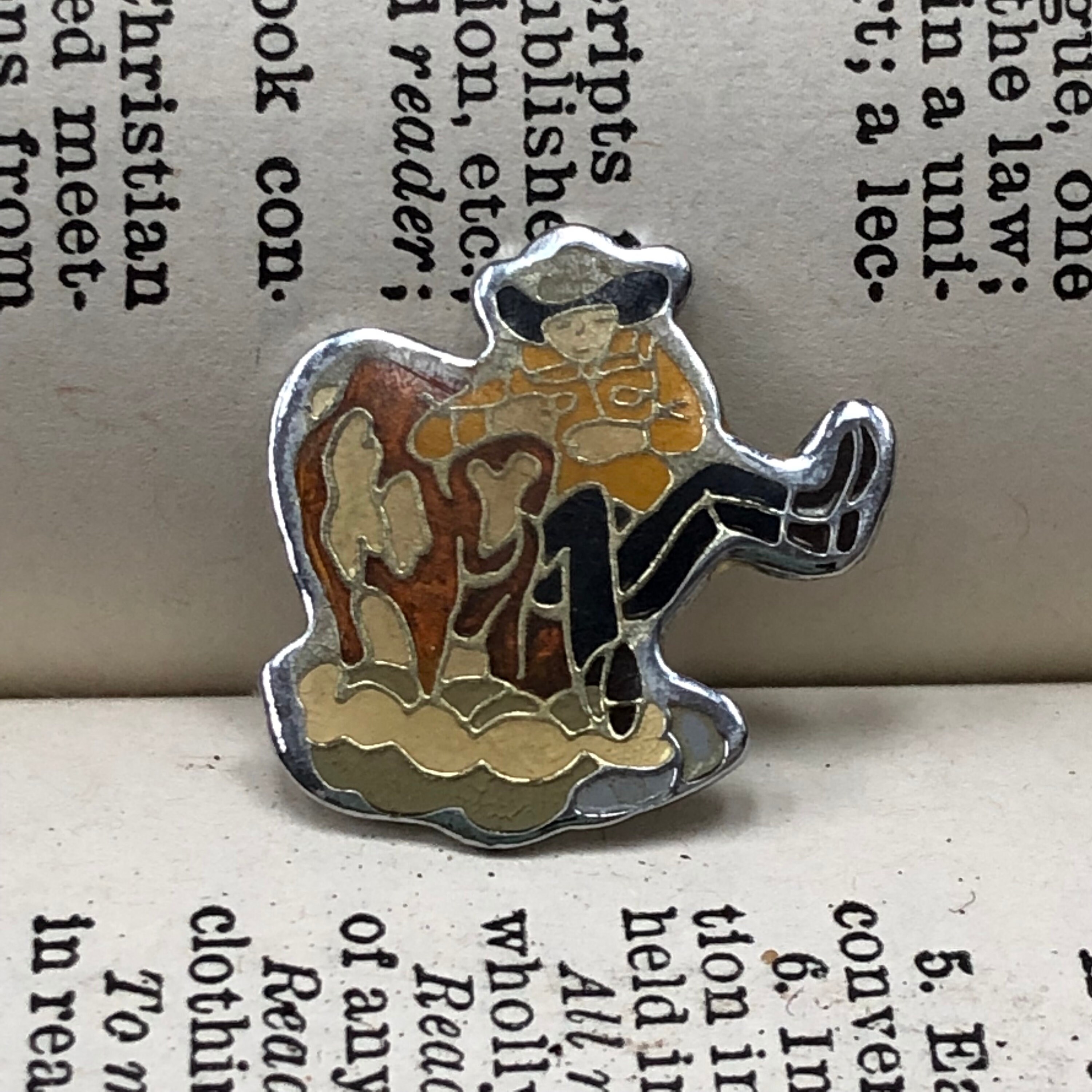 Rodeo lapel pin - Calf Roping vintage horse hat pin - cowboy pins ...