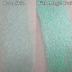 GOSSAMER Shimmer Eye Shadow Seafoam Green Teal Duochrome - Etsy