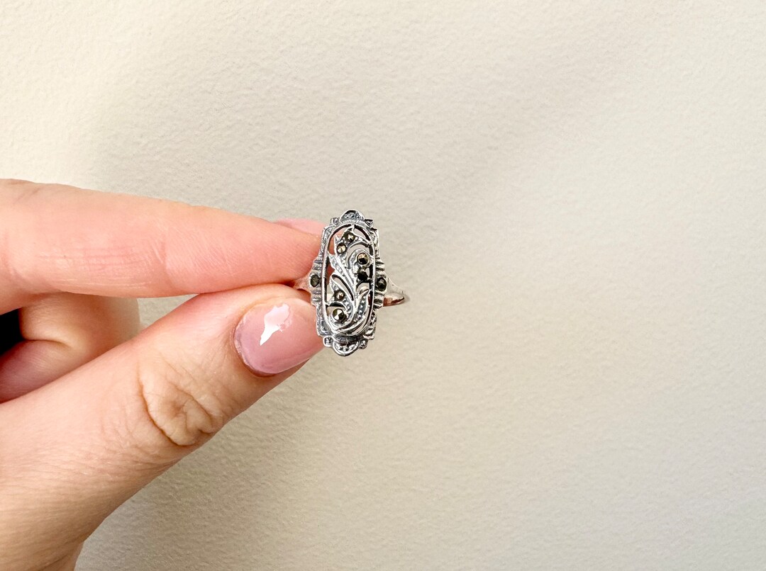 Vintage Art Deco Style Sterling Silver & Marcasite Leaf Patterned Ring ...