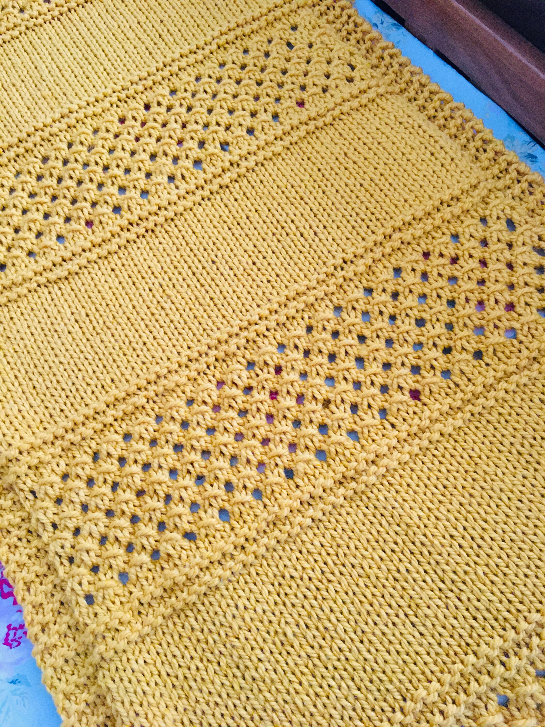 Knitting Pattern, Lace Stripe Bed Runner and Blanket, Super Chunky ...