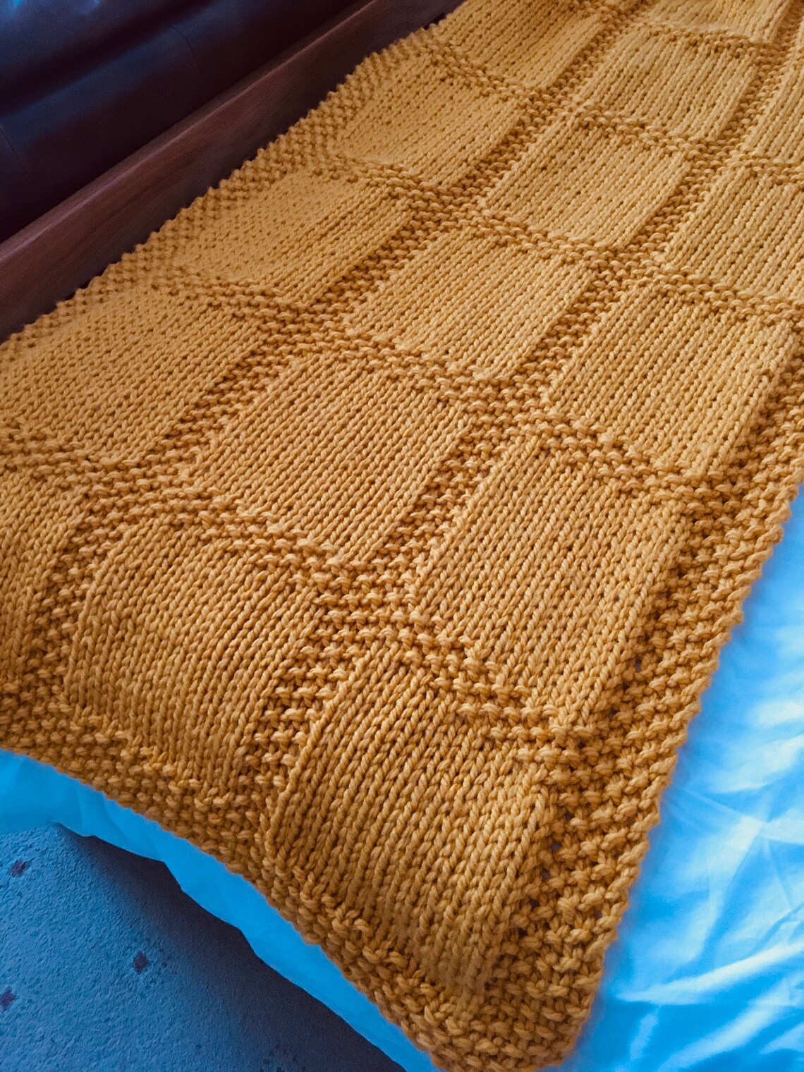 Easy Knitting Pattern Squares Bed Runner PDF Instant | Etsy