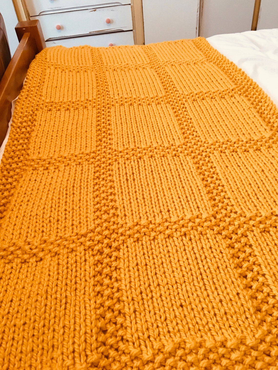 Easy Knitting Pattern, Squares Bed Runner, PDF, Instant Download ...