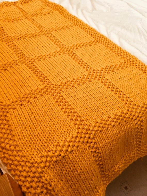 Easy Knitting Pattern Squares Bed Runner PDF Instant - Etsy