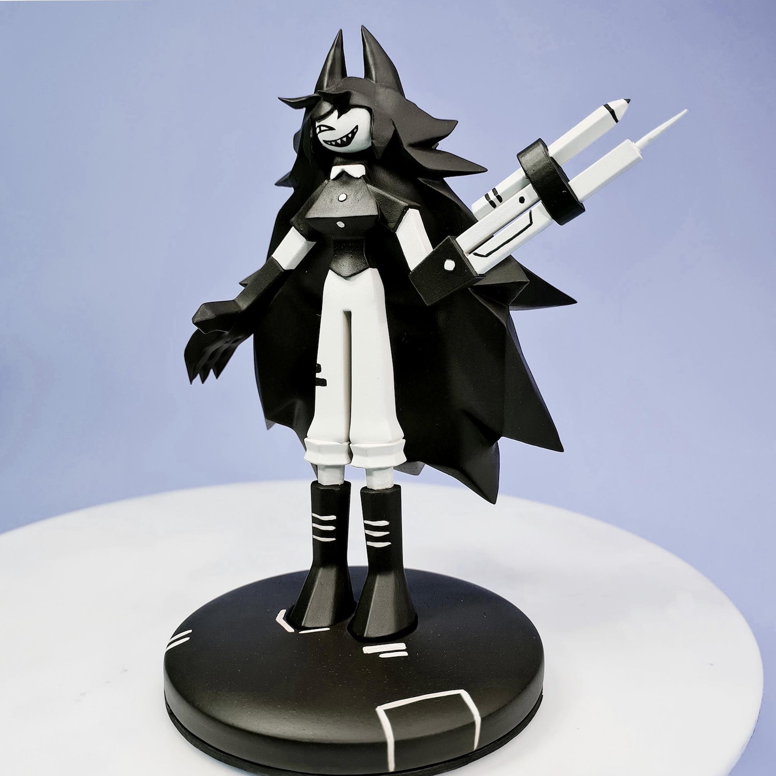 Miss Circle FPE Figurine - Hand-painted Resin Collectible Statue (15 Cm ...