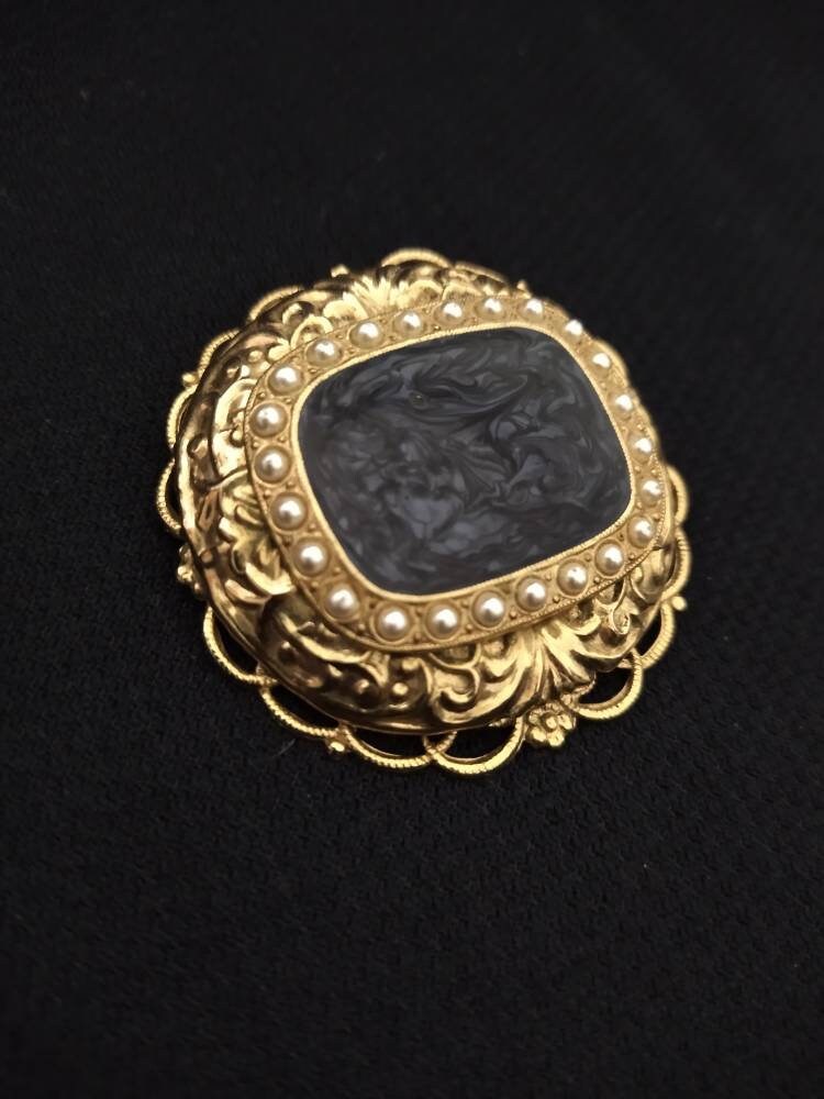 Vintage Agatha Paris Brooch - Etsy