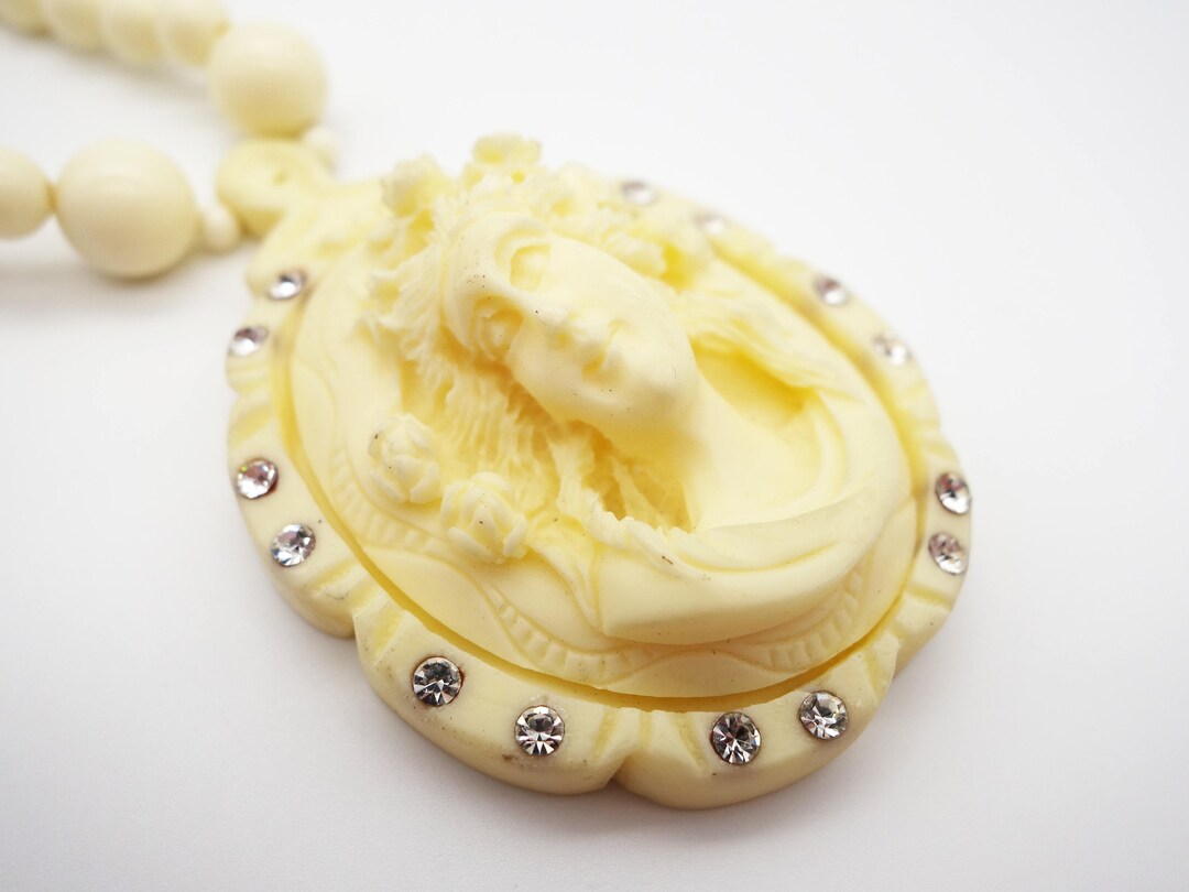 LARGE High Relief Cameo Necklace, 3D Cameo, Large Cameo Pendant, Deeply ...