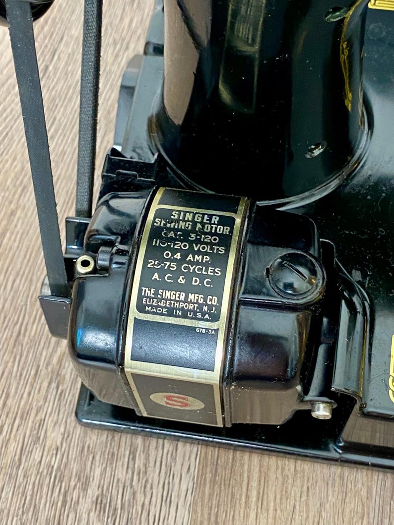 1951 Singer Feather Weight 221, 100 Year Anniversary Model Sewing ...