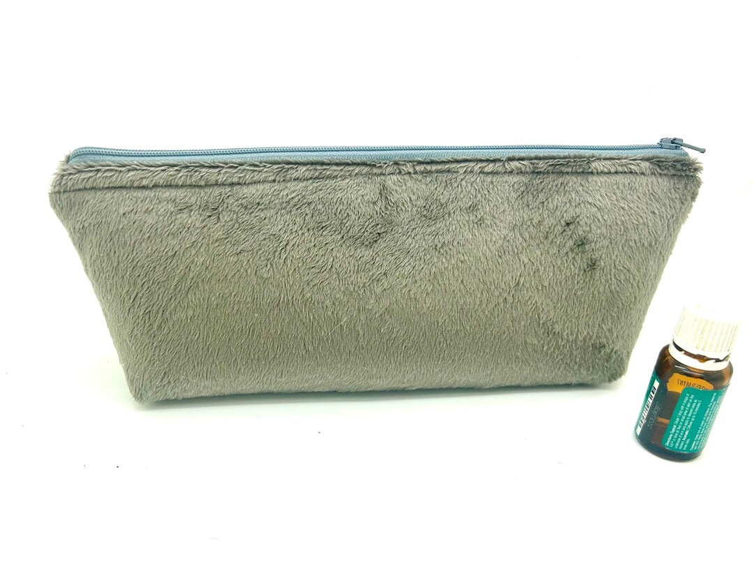 Essential Oil Bag , Holds 12-16 Bottles, Travel Flat Essential Oil Case ...