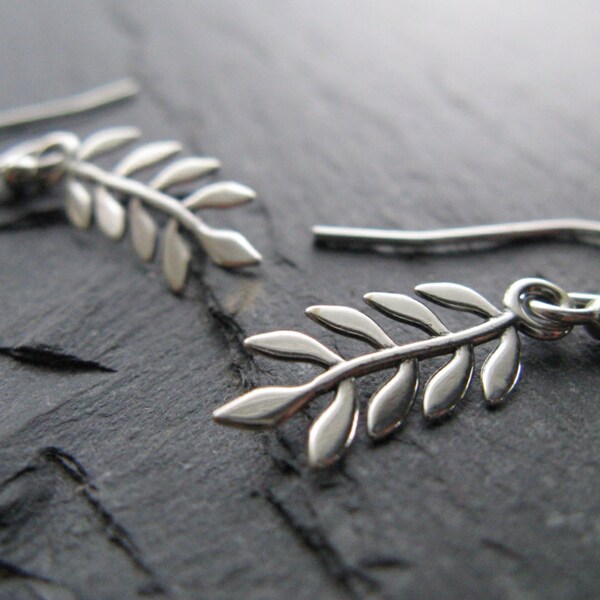 Hawaiian Maile Leaf Jewelry - Etsy