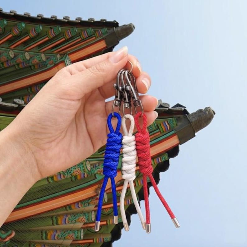 Korean Traditional Knot Keychain - DR | Handmade | 18 Colors - Etsy