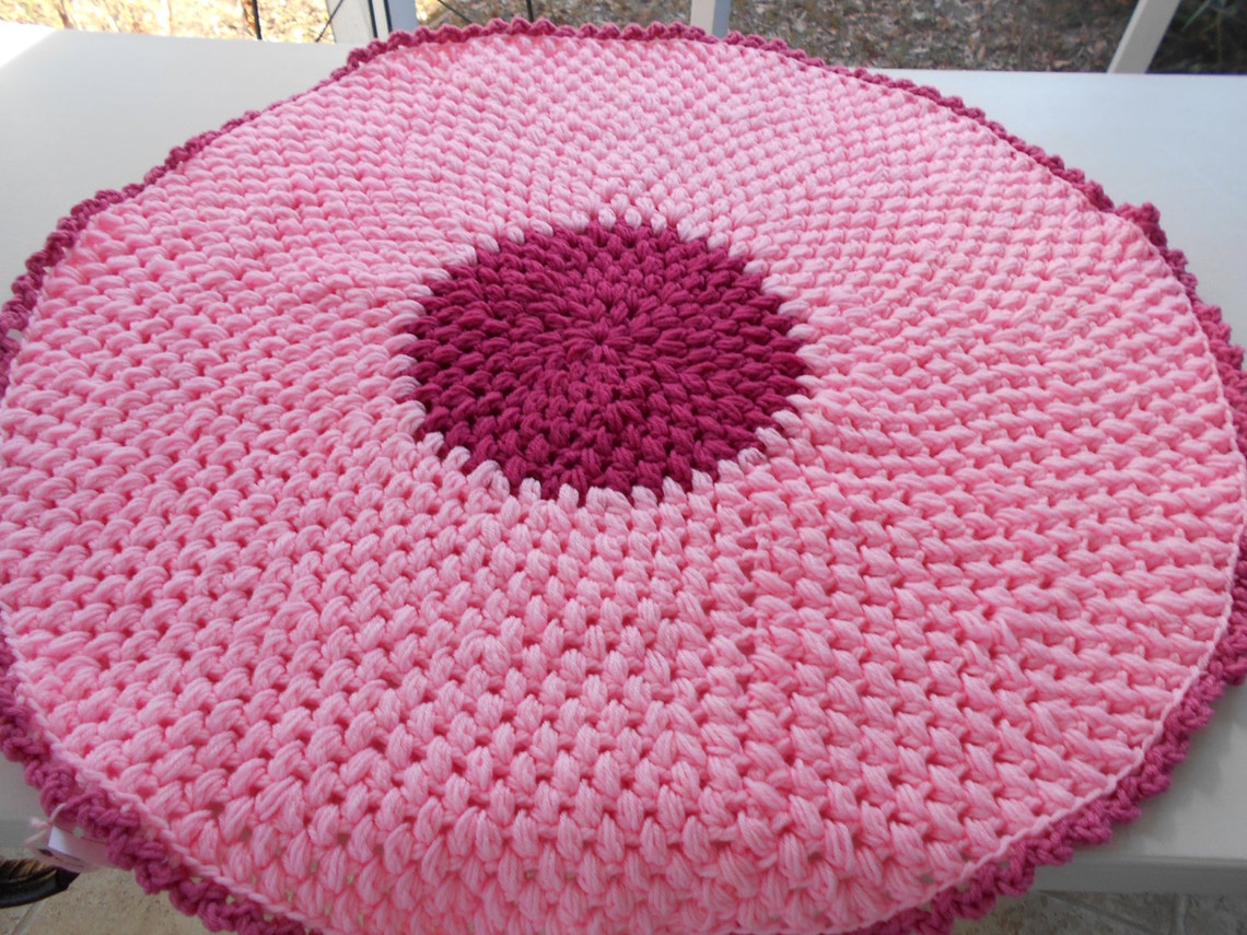 Modern Rose is an Original Design Crocheted Beach House Rug - Etsy