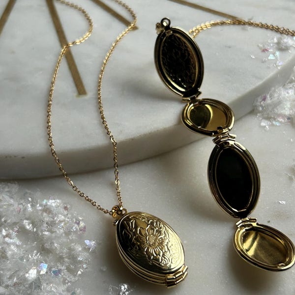 Secret Garden Locket - Etsy