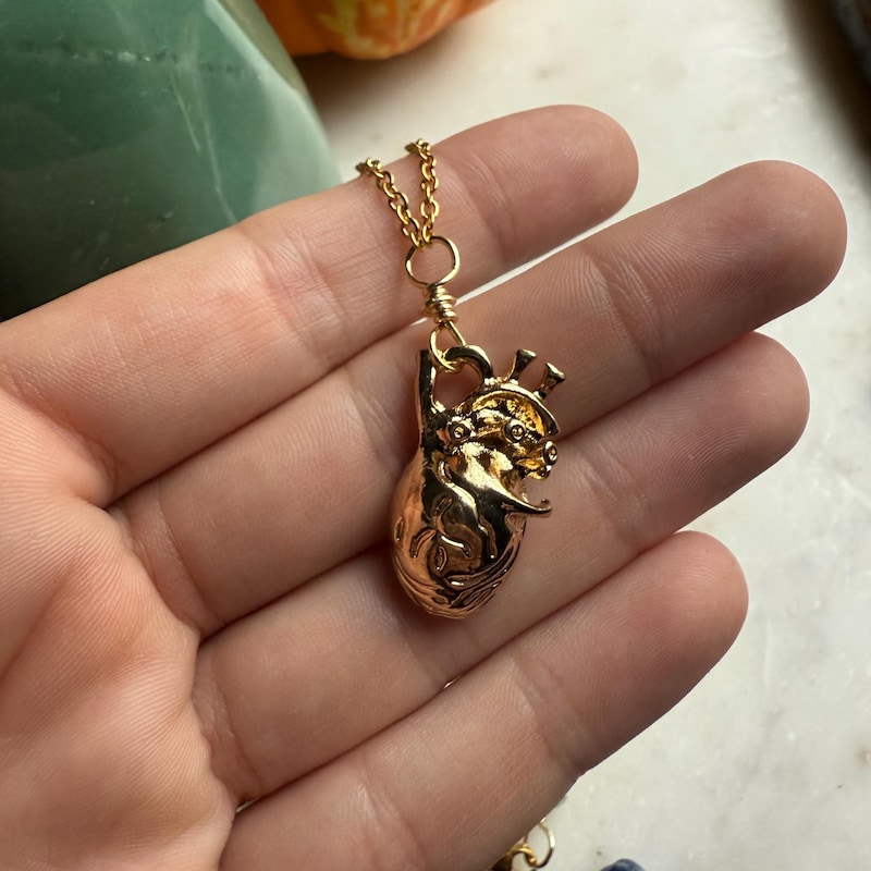 Beating Heart Pendant - Etsy