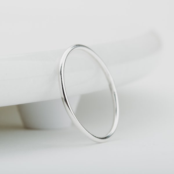 Thin Silver Ring - Etsy