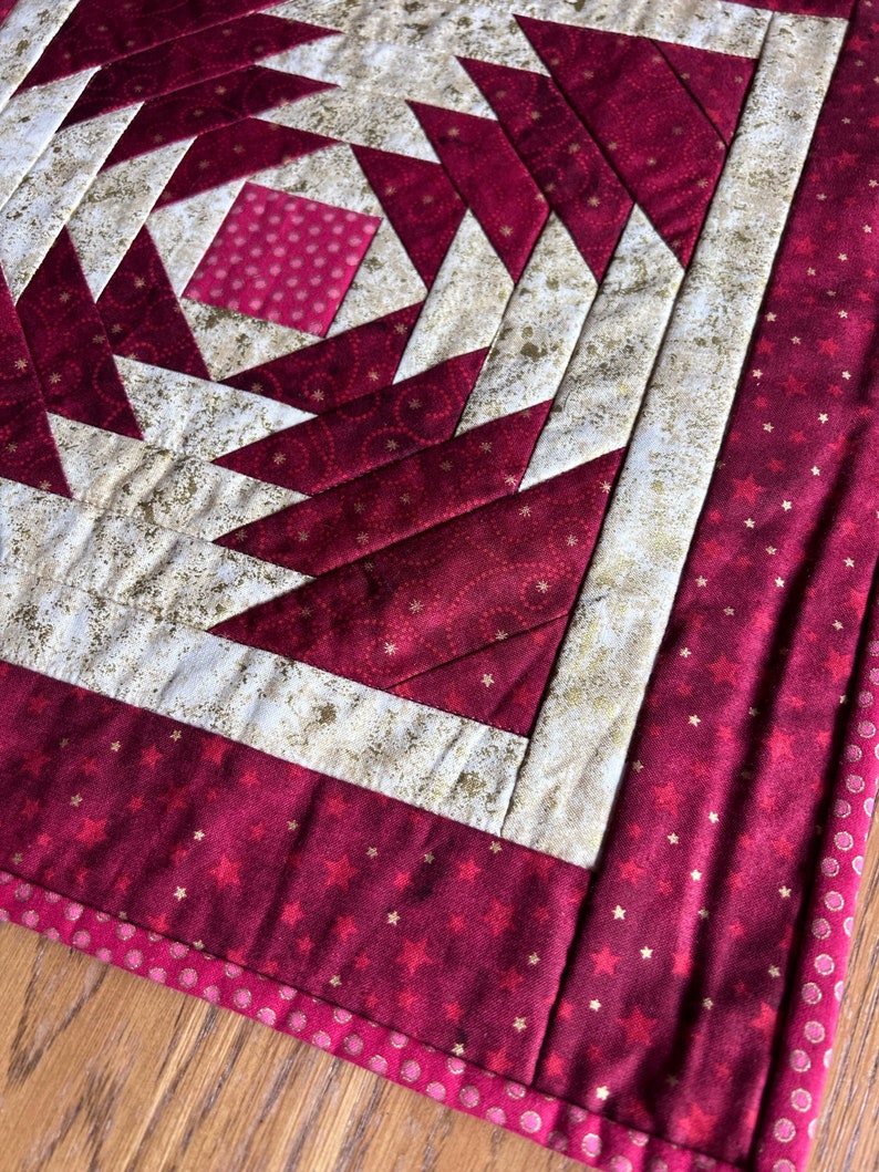 Red Star Table Topper - Etsy