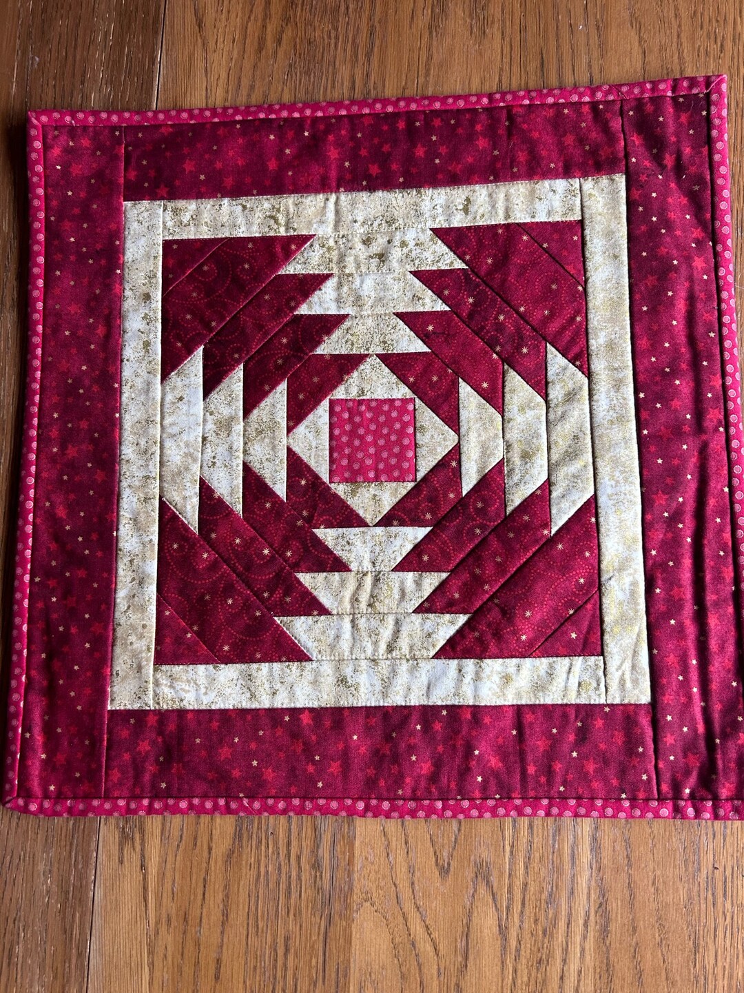 Red Star Table Topper - Etsy