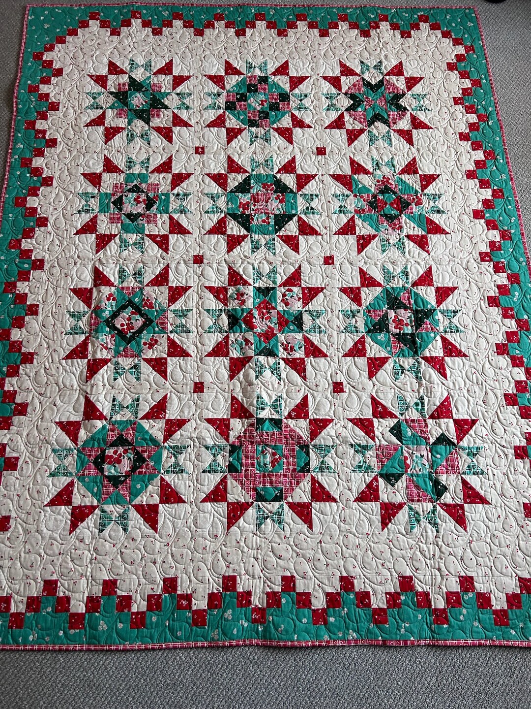 Cherry Jubilee Quilt - Etsy