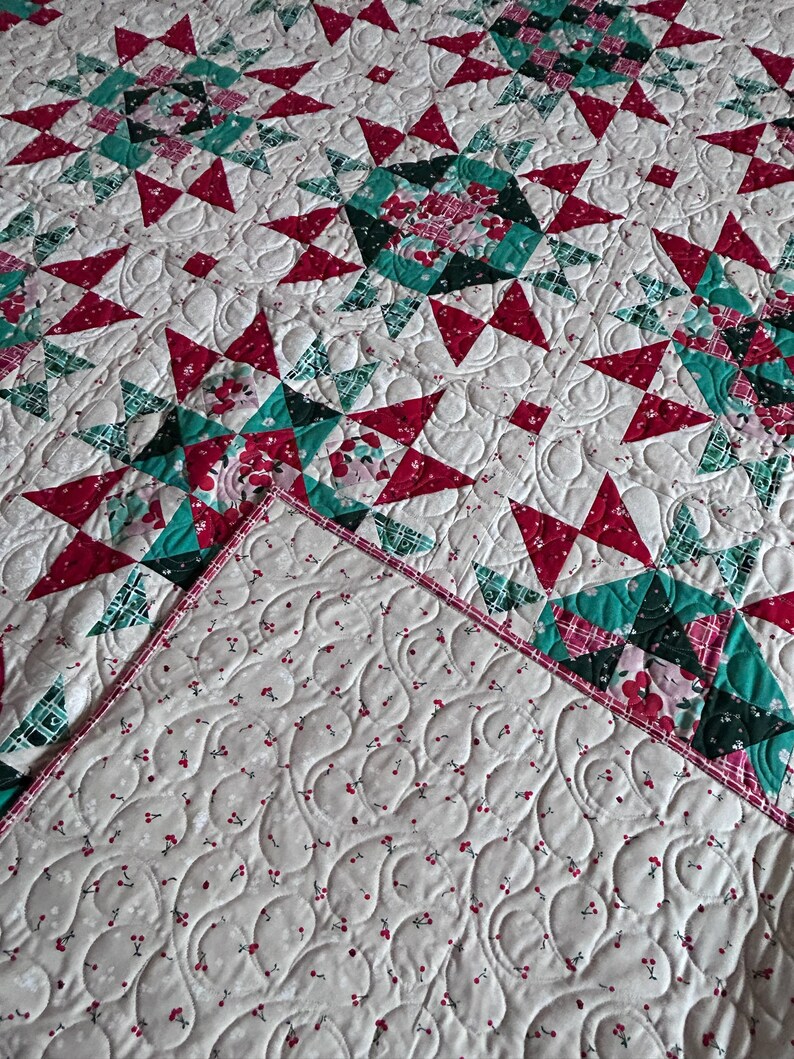 Cherry Jubilee Quilt - Etsy