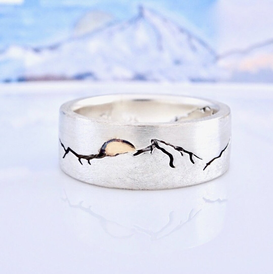 Crested Butte Mountain Ring 8mm Mountain Gold Moon Wedding Band Crested ...