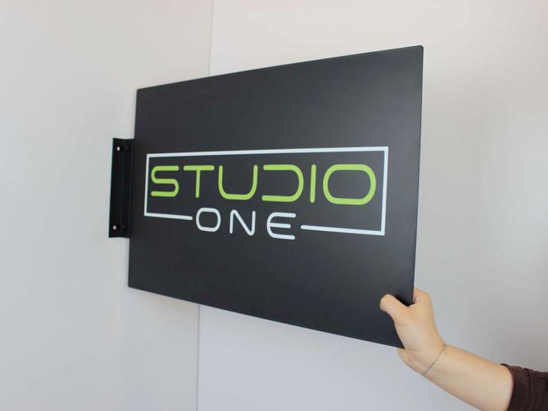 Custom 3D Double Sided Metal Blade Sign | Business Logo Sign | Round ...