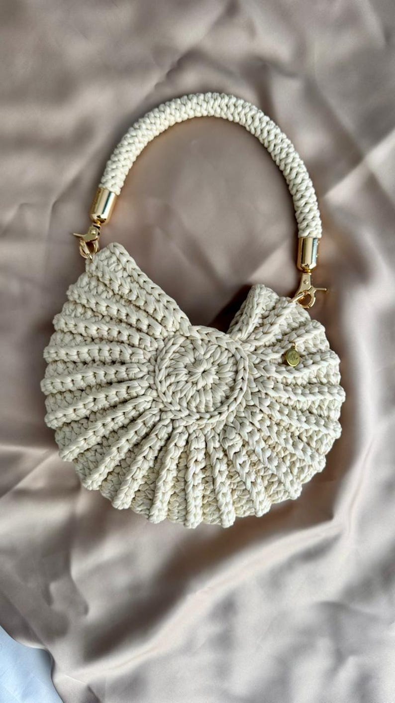 The Pearl Shell Bag | Handmade Crochet Bag | Pearl Ivory Shoulder Bag ...
