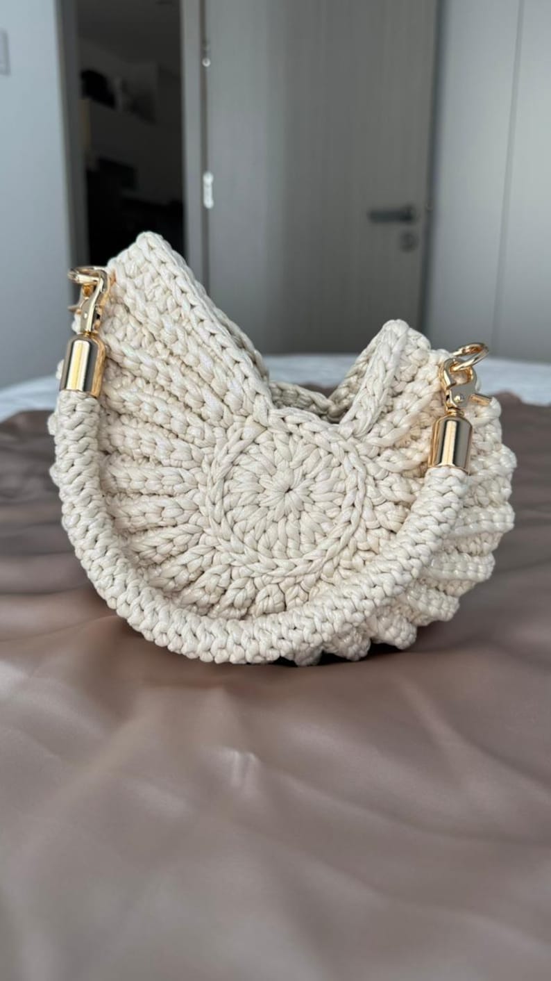 The Pearl Shell Bag | Handmade Crochet Bag | Pearl Ivory Shoulder Bag ...