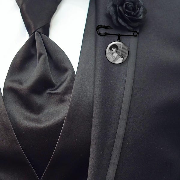 Black Brooch Bouquet - Etsy