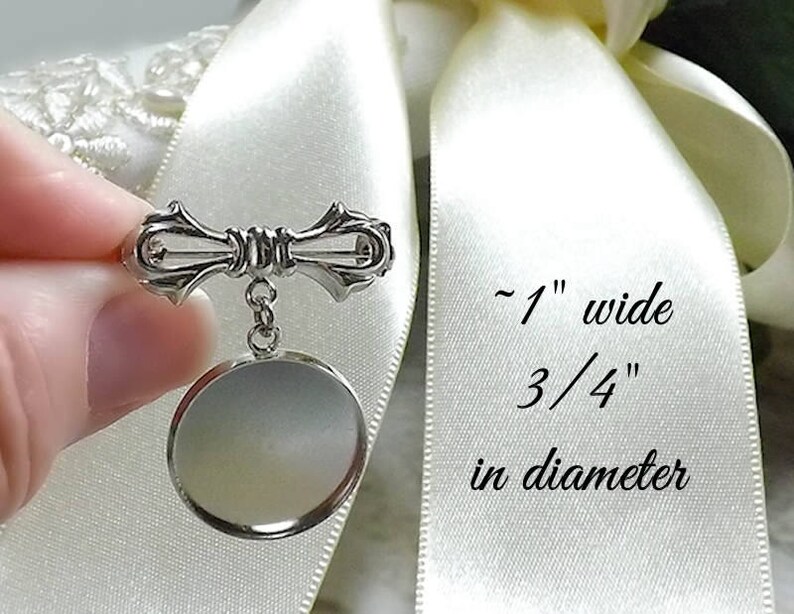 Custom Wedding Photo Pin Your Own Photo or Quote Custom Text | Etsy