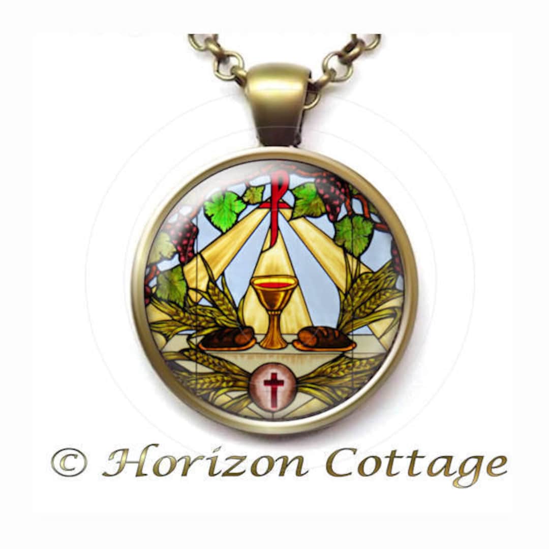 Holy Communion Necklace, Eucharistic Minister Pendant, Glass Dome ...