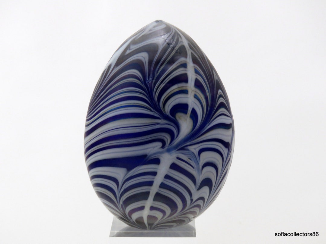 Vandermark (presumed) Art Nouveau Style Blue & Opal Iridescent Pulled ...