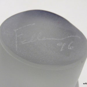 Stephen Fellerman Woman / Man Head in Blue Hat Art Glass Paperweight Ca ...