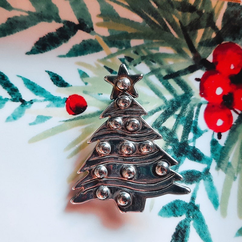 Christmas Tree Brooch - Etsy